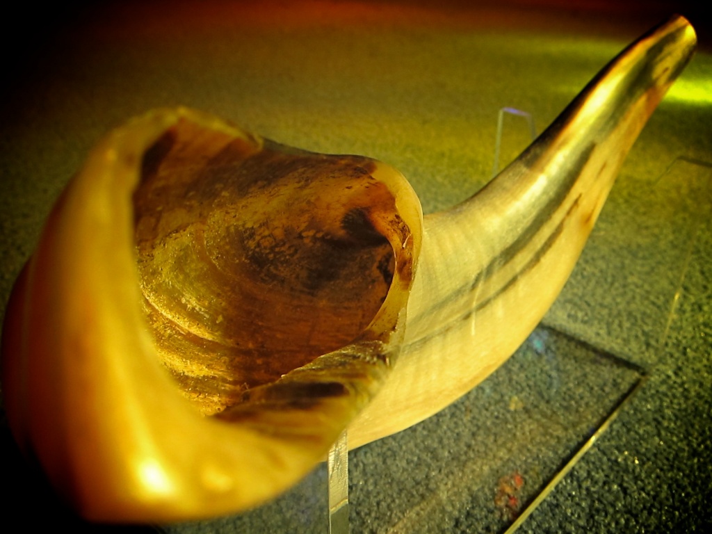 “I’ll Be There” – A Thin Silence